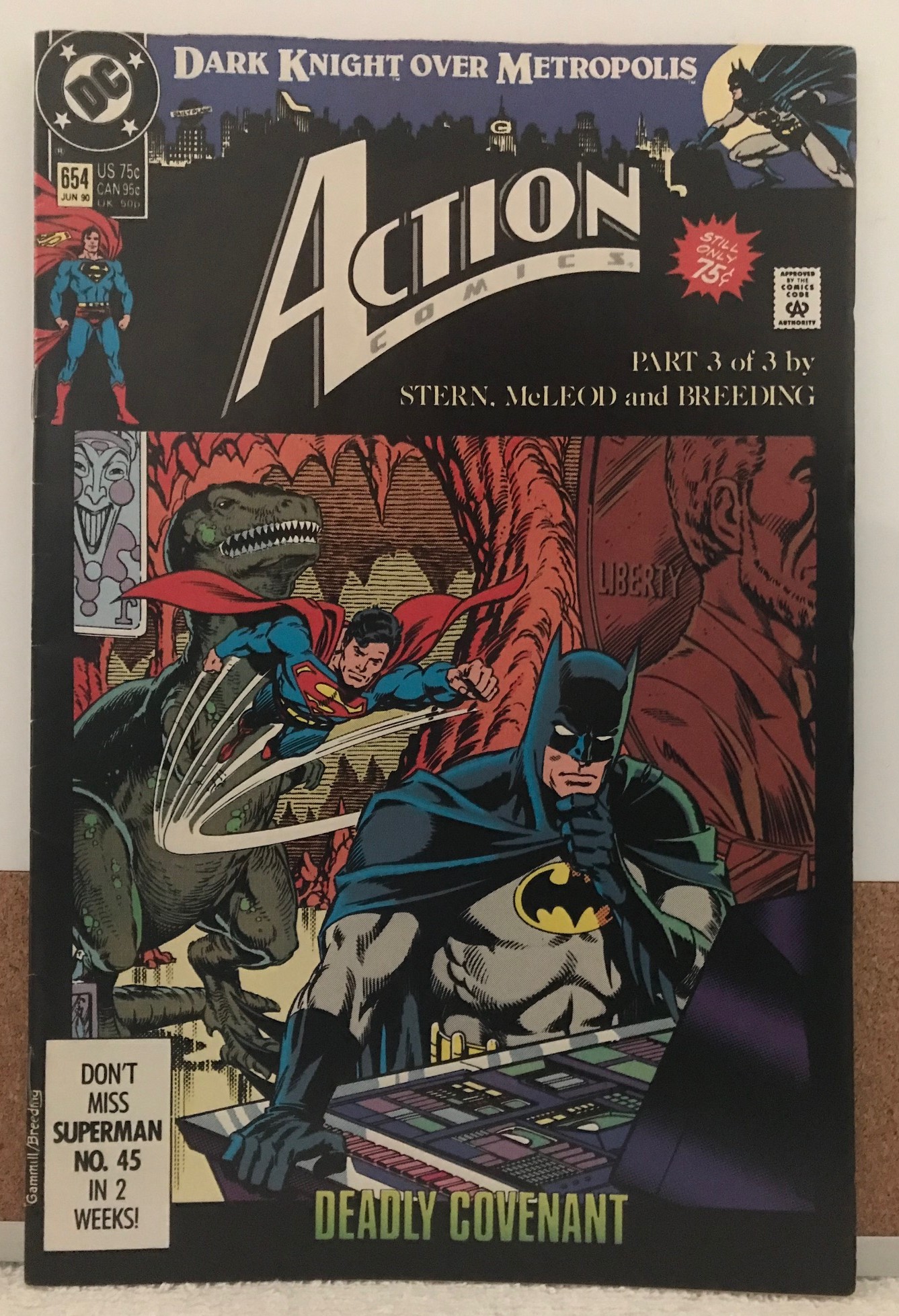 COMIC BOOK - DC - ACTION COMICS - Dark Knight over Metropolis - #654 ...